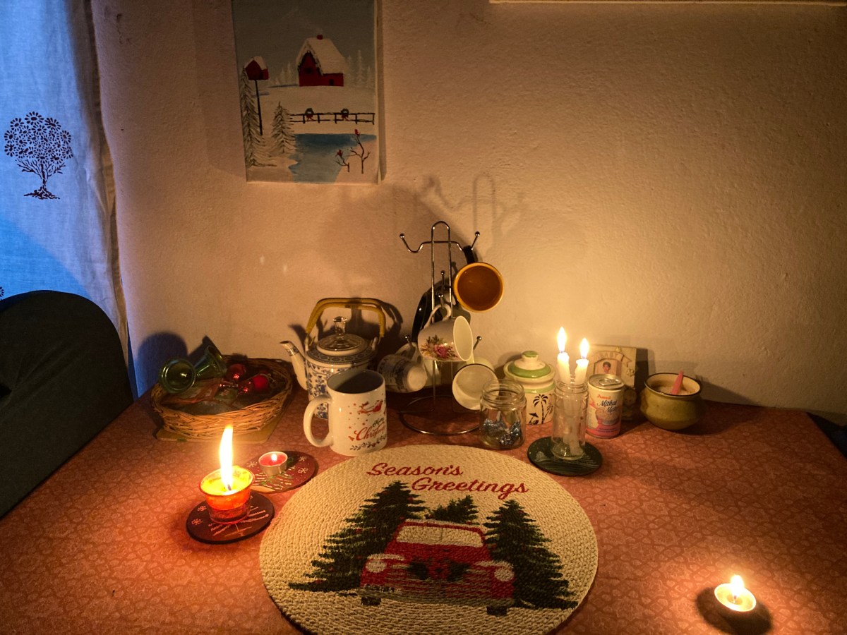 The quest for small Christmasy corners – Mukti Masih